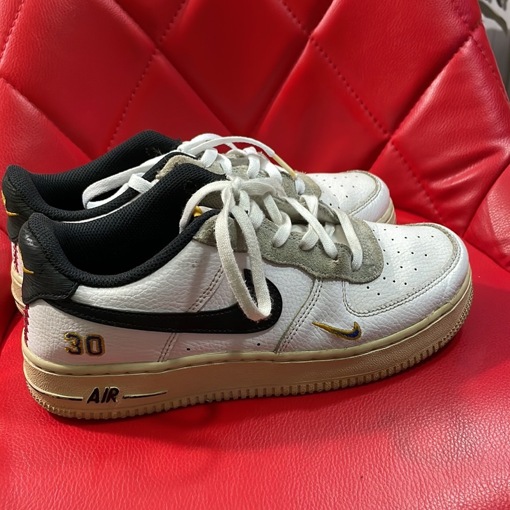 2021 Nike Ken Griffey Jr X Air Force 1 Size 5.5y - Gem